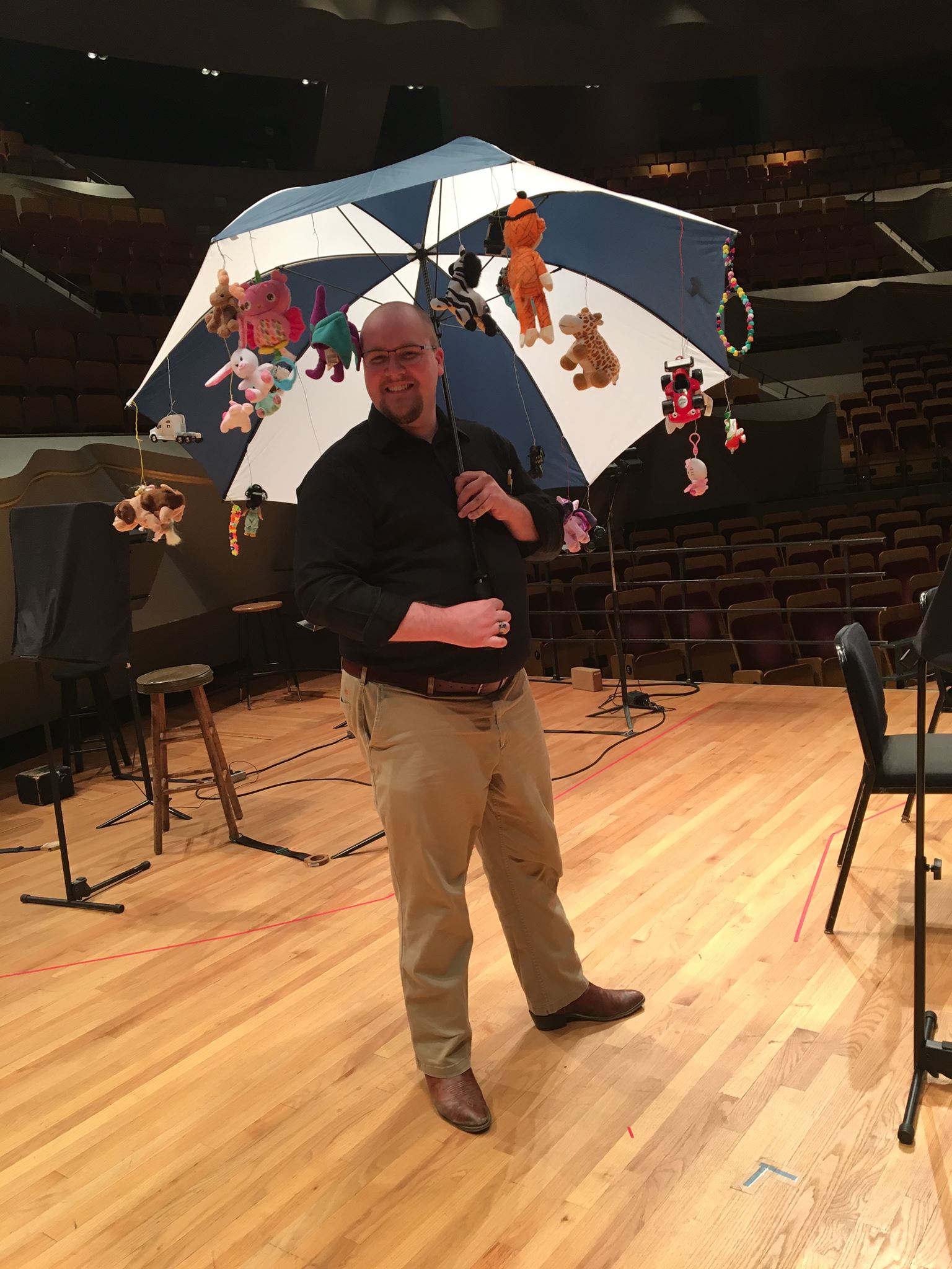 About – Kevin Gwinn, tenor